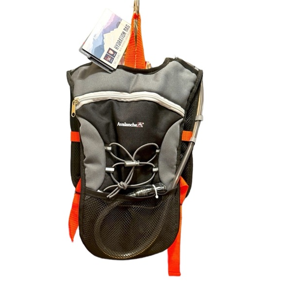 Avalanche | Bags | Avalanche Explorer Hydration Bag | Poshmark